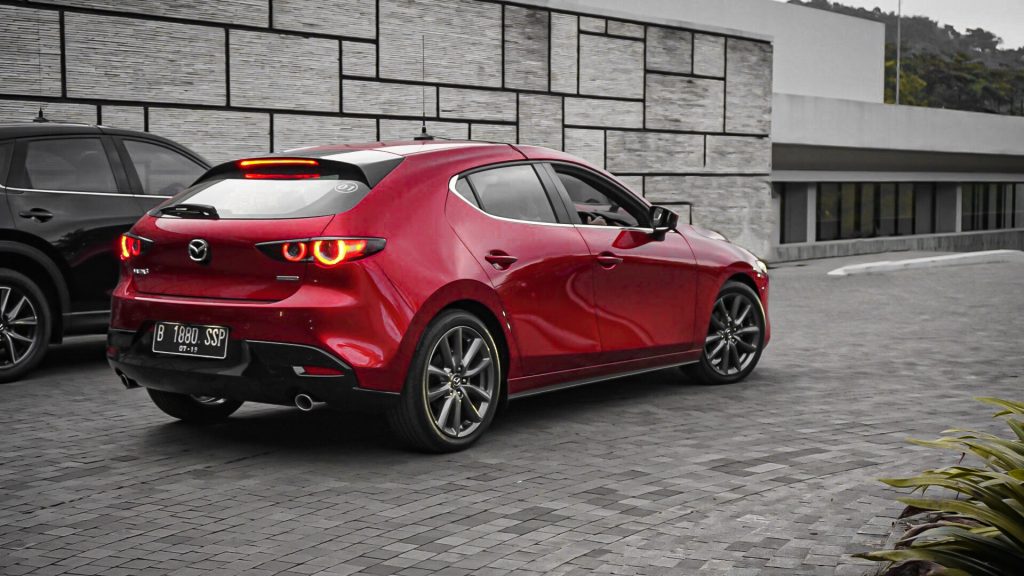 Harga Mazda3 Baru Tembus Setengah Miliar, Apa Istimewanya? - Carmudi ...