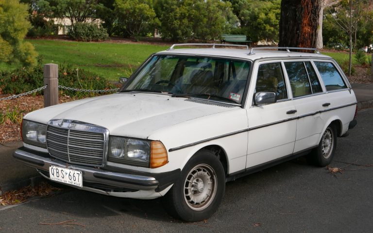 10 Mobil Tua yang Masih Jadi Buruan Penggemar