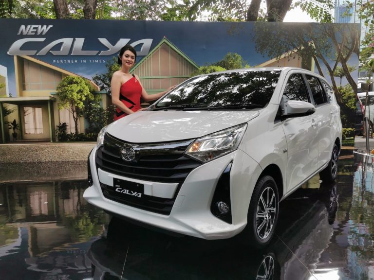 Penyegaran Toyota New Calya Bikin Harga Naik Rp1,4 Juta