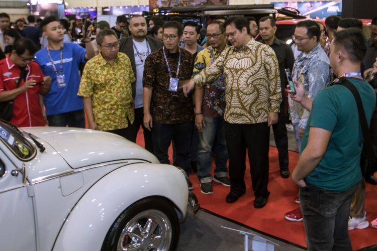 Modifikasi Mercedes-Benz 124 Series, AMG Jadi Fokus Utama - Carmudi ...
