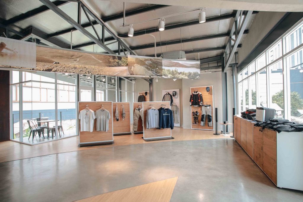 BMW Motorrad Tambah Diler Baru, Kini Berdiri di Puri Kembangan