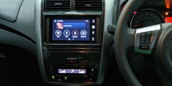 Daihatsu Ayla Matic: Intip Spesifikasi, Fitur, dan Harganya - Carmudi ...