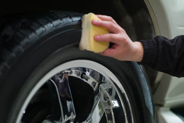 Ganti Ban Baru Mobil, Sebaiknya Dahulukan Pasang yang Depan atau Belakang?