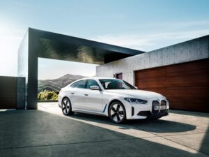Mobil Listrik BMW Ramaikan IAA Mobility 2021 - Carmudi Indonesia
