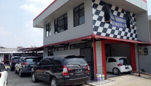 6 Bengkel Mobil Balap Buat yang Pengen Modifikasi Performa