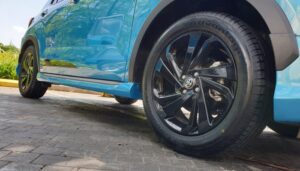 9 Rekomendasi Merek Ban Mobil Terbaik di Indonesia