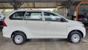 Intip Lagi Spesifikasi Toyota Transmover, Mobil Eks Armada Taksi