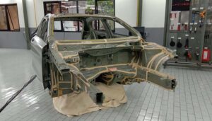Diler Ini Resmikan Fasilitas Perbaikan Cat dan Bodi Mercy, Mobil Tua ...