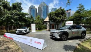 Toyota Dukung KTT ASEAN 2023 Lewat 65 Unit bZ4X - Carmudi Indonesia