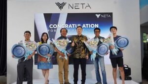 Diler Neta Kelapa Gading Lanjutkan Simbolis Penyerahan Unit Neta V ke Konsumen