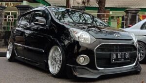 6 Modif Mobil Ayla untuk Bikin LCGC Ini Naik Kelas