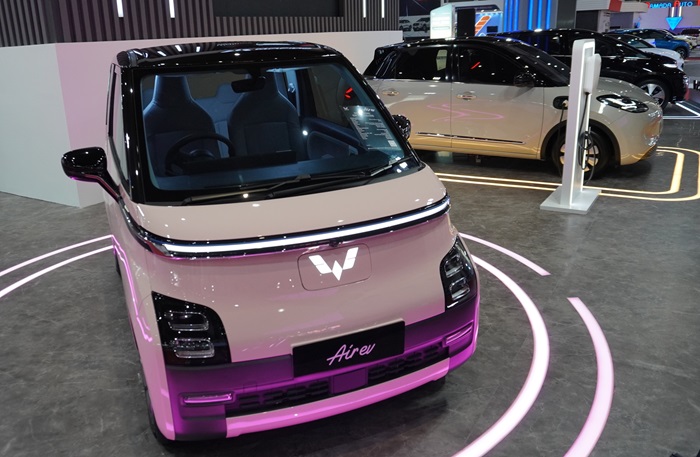 Wuling Pamer Mobil Listrik di Jakarta Fair 2024, Berbagi Hadiah dan ... Wuling Pamer Mobil Listrik di Jakarta Fair 2024, Berbagi Hadiah dan ...