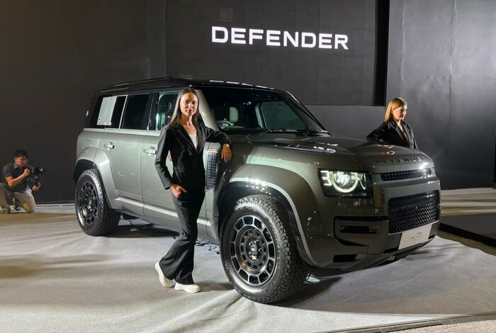 Land Rover Defender Octa Terbaru Meluncur di Indonesia, Harga Mulai Rp9 ...