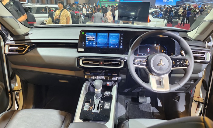 Selisih Rp10 Juta, Intip Harga Mitsubishi Destinator di GIIAS Semarang 2025 - Carmudi Indonesia