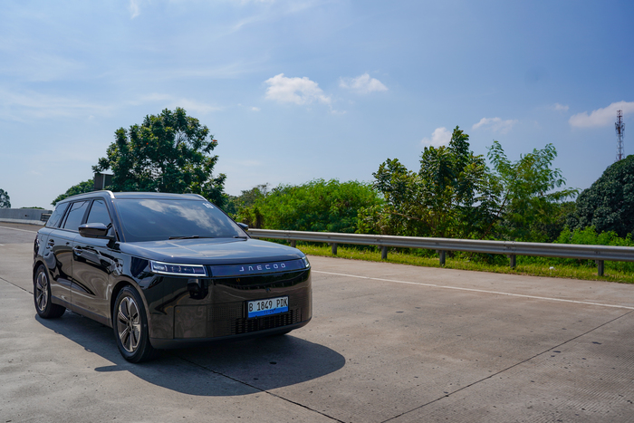 Harga Beda Rp50 Juta, Intip Perbedaan Varian dan Spesifikasi Jaecoo J5 EV - Carmudi Indonesia