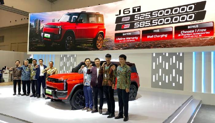 Sah! Harga Chery J6T Rp585,5 Juta di GJAW 2025 - Carmudi Indonesia
